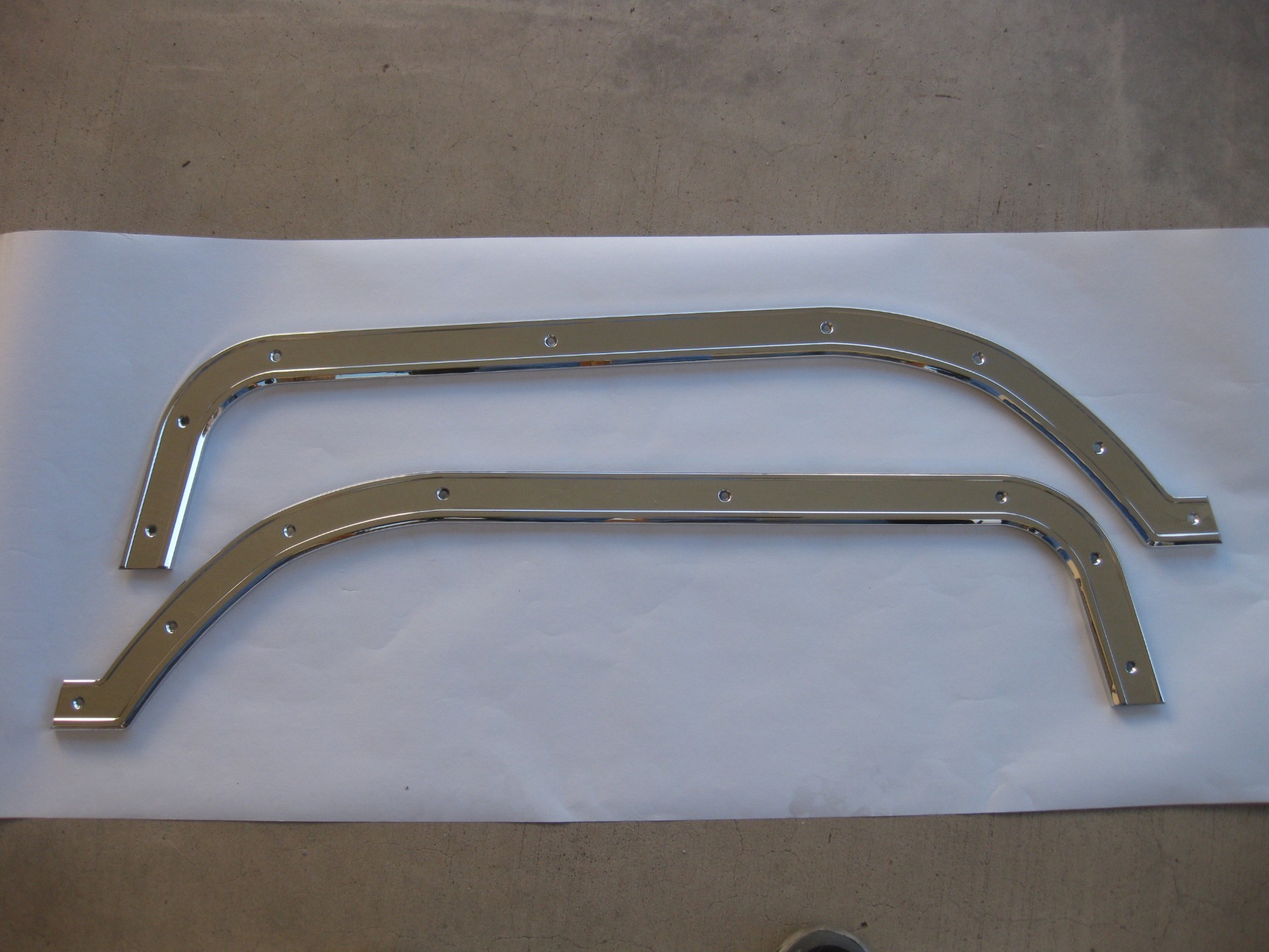 Step Well Trim Ford Truck