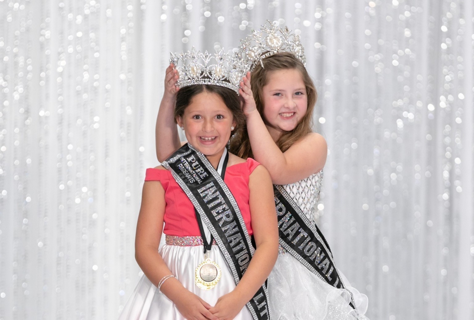 Home [www.pureinternationalpageants.com]