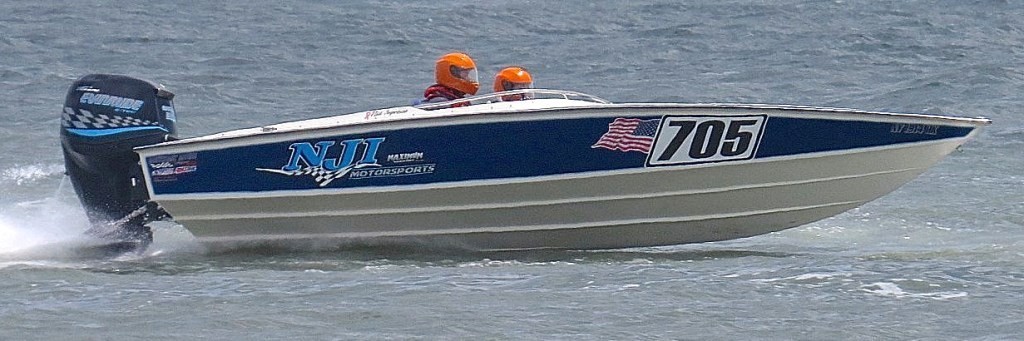 Variable deadrise, concave ? | Boat Design Net